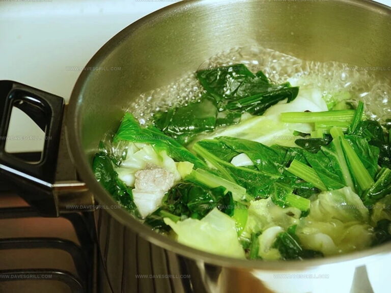 Boiling or Steaming: Which Cooking Method Wins? - Dave's Grill